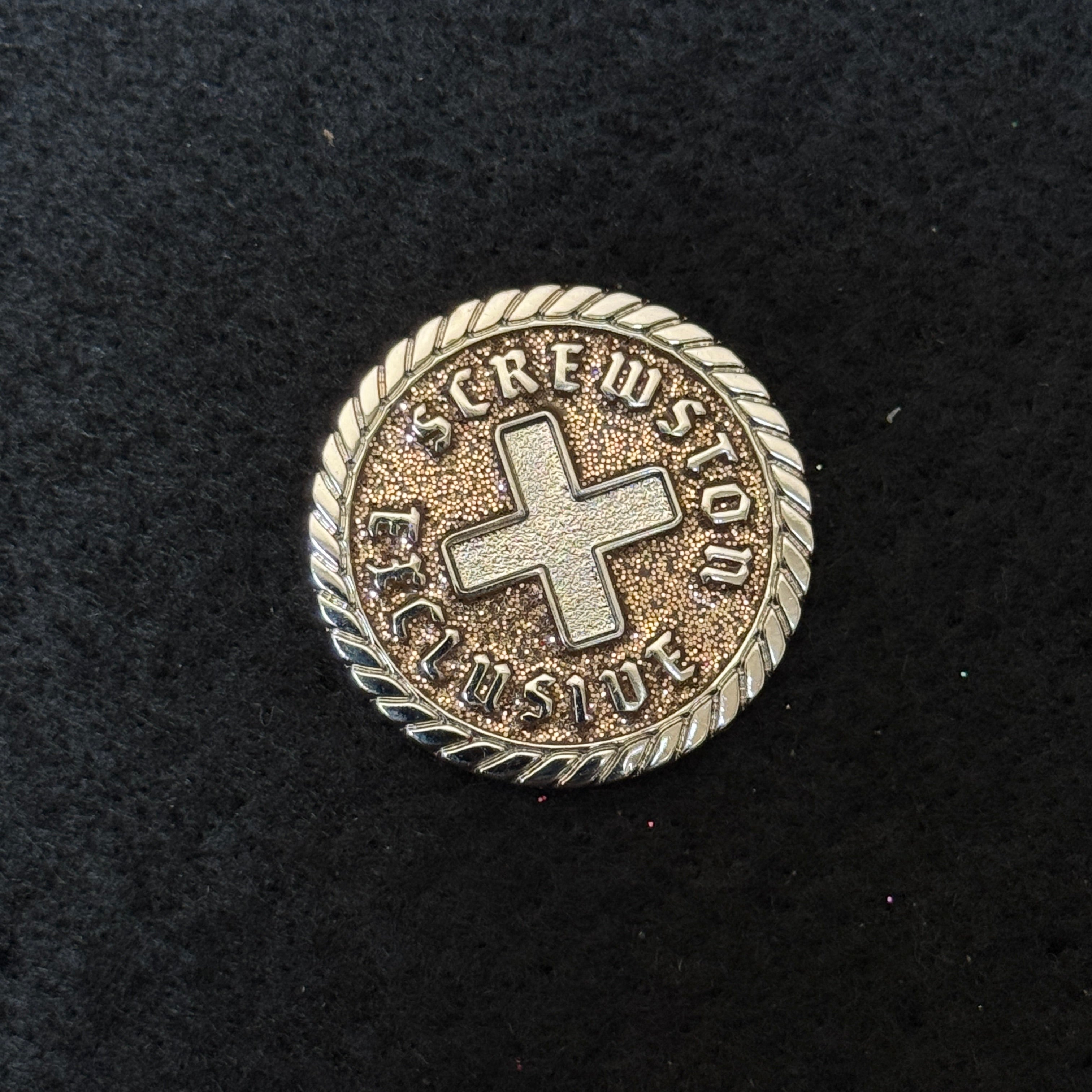 Supremo Silver/Gold Screwston Exclusive Coin Pin – Souf Crowns